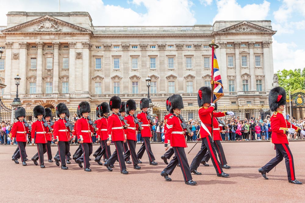Royal London Half Day Family Tour - Meet the Locals for Families